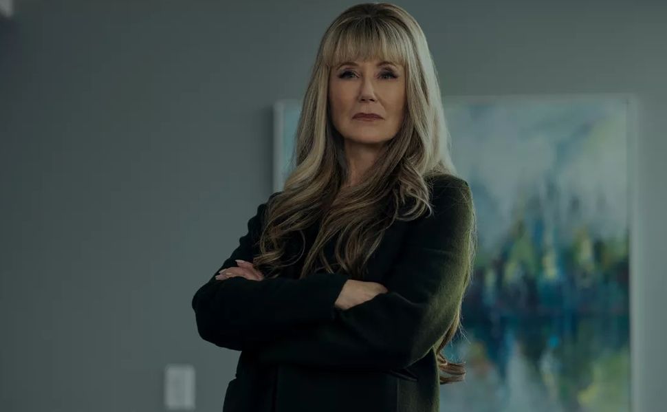 The Fall Of The House Of Usher: episode guide cast plot more | What to ...