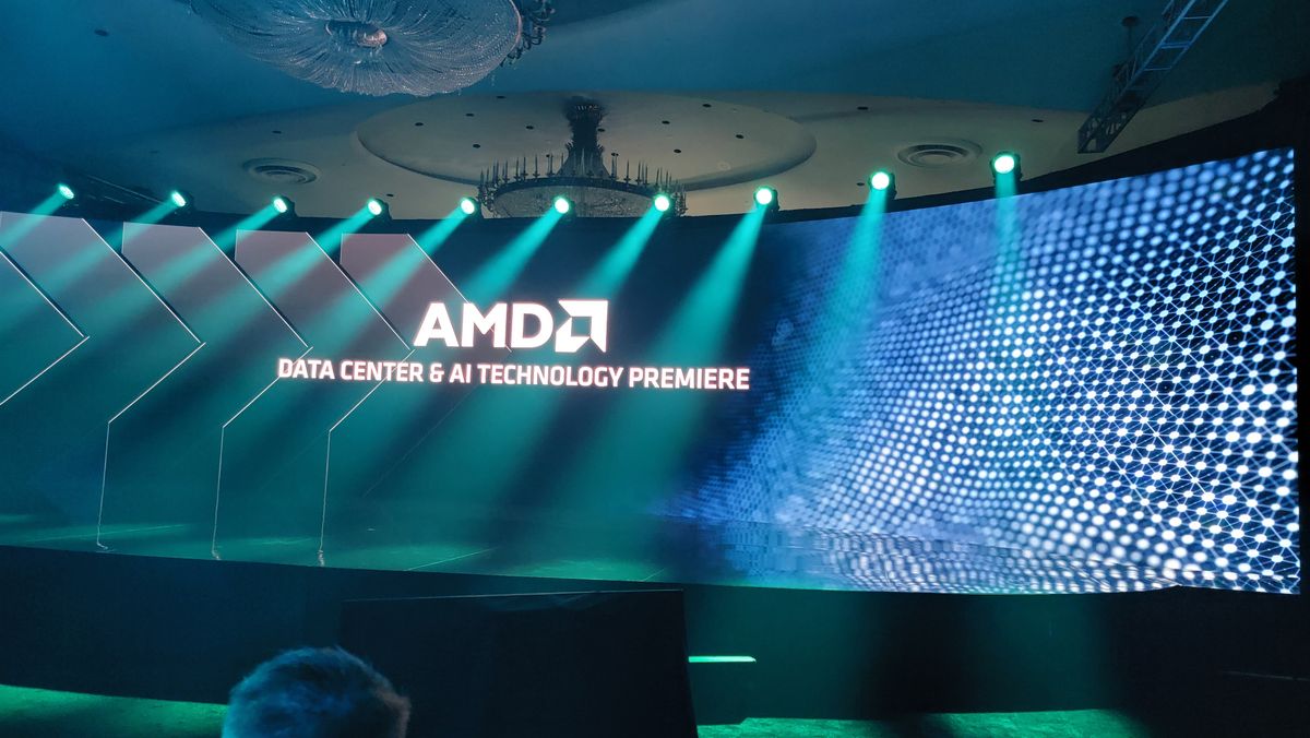 AMD Data Center and AI Technology Premiere Live Blog: Instinct MI300 ...