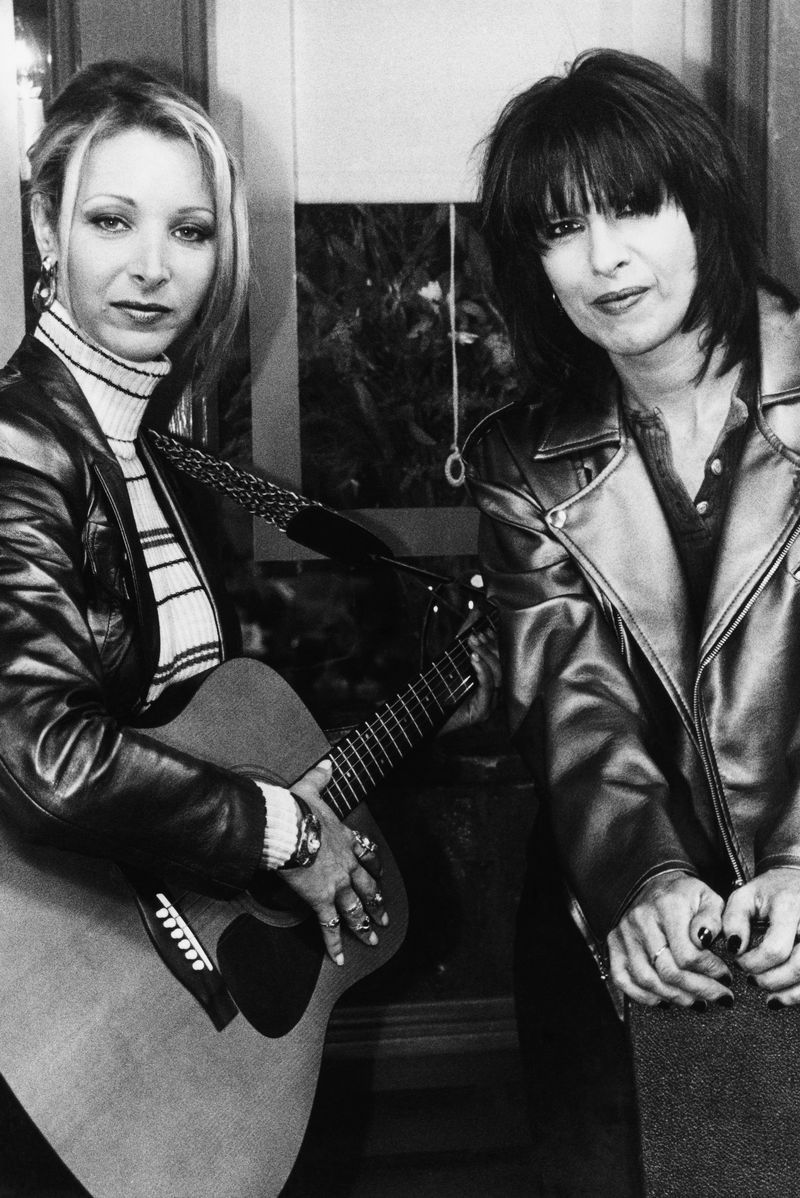 'Friends' Set Photos - Behind-the-Scenes 'Friends' Cast & Set Pictures ...