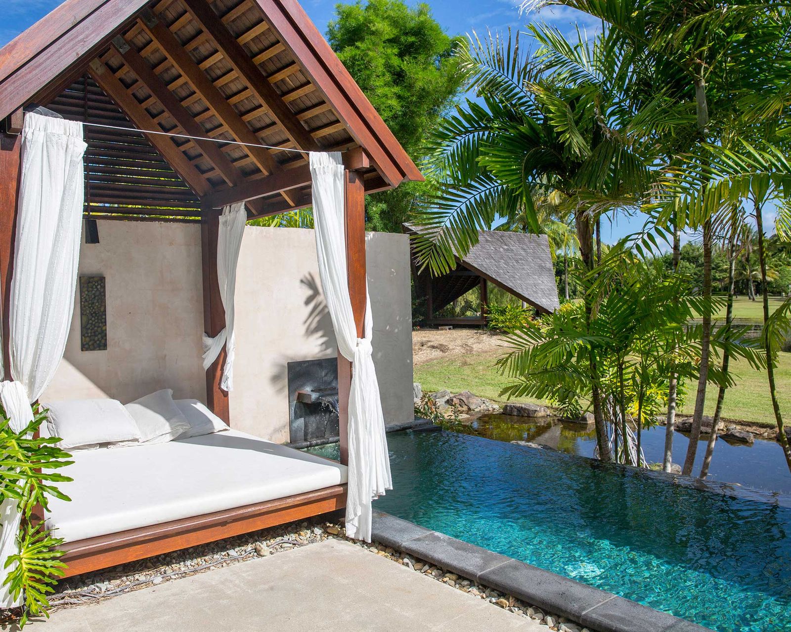 Pool shade ideas: 10 ways to shelter your swimming pool | Gardeningetc