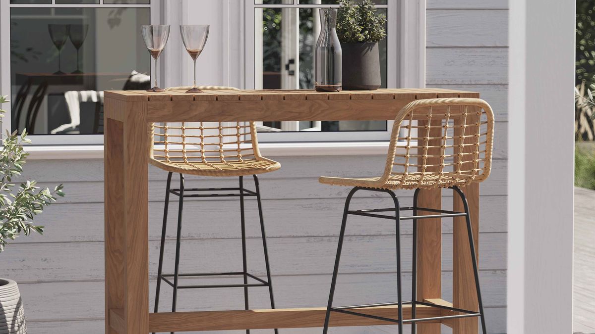 Brilliant garden bar ideas to liven up your outdoor space | Homebuilding