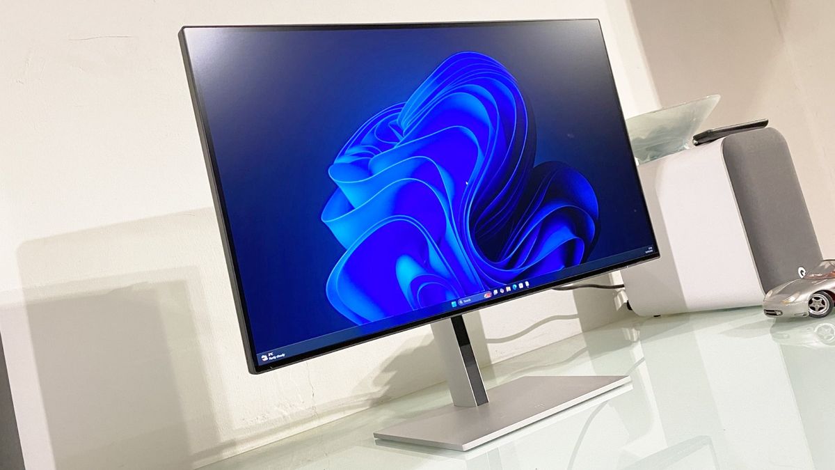 HP Series 7 Pro 727pm business monitor review | TechRadar