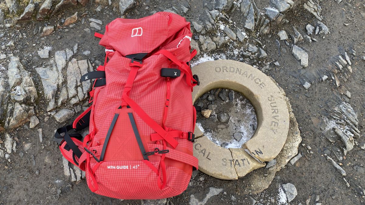 Berghaus MTN Guide 45+ backpack review: a pro pack for mountaineering adventures | Advnture