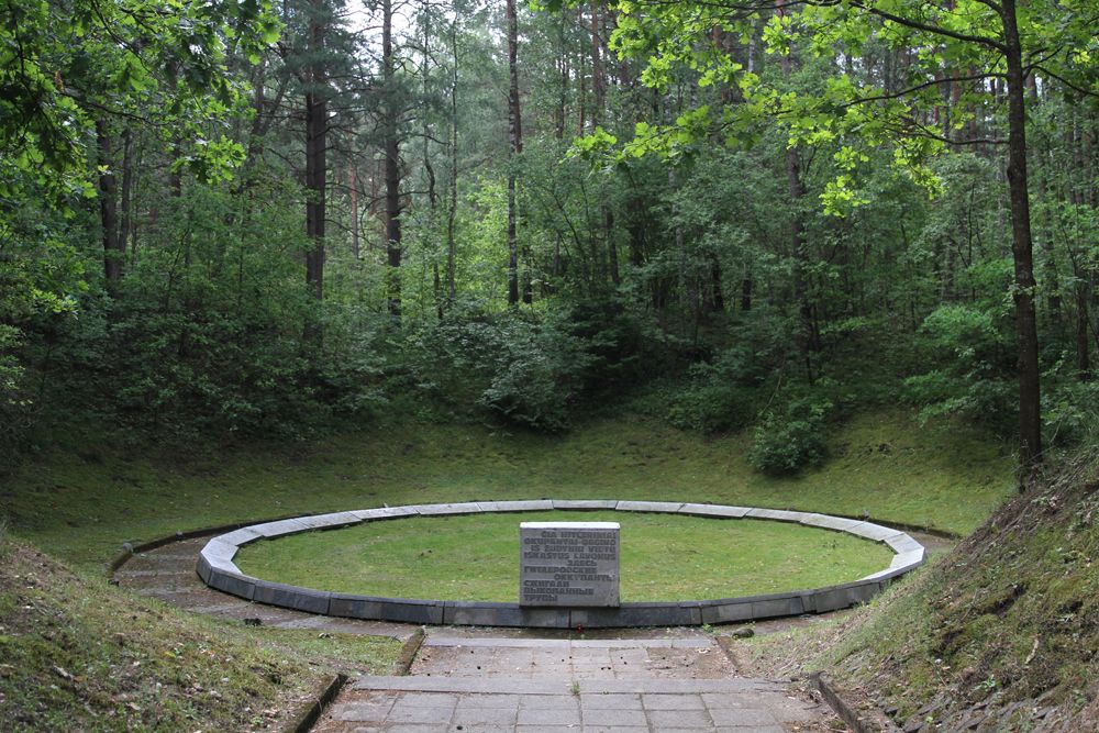 Photos: Escape Tunnel at Holocaust Death Site | Live Science