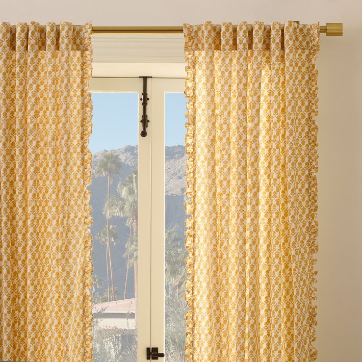 Curtain trends – 8 ways designers are dressing up windows | Homes and ...