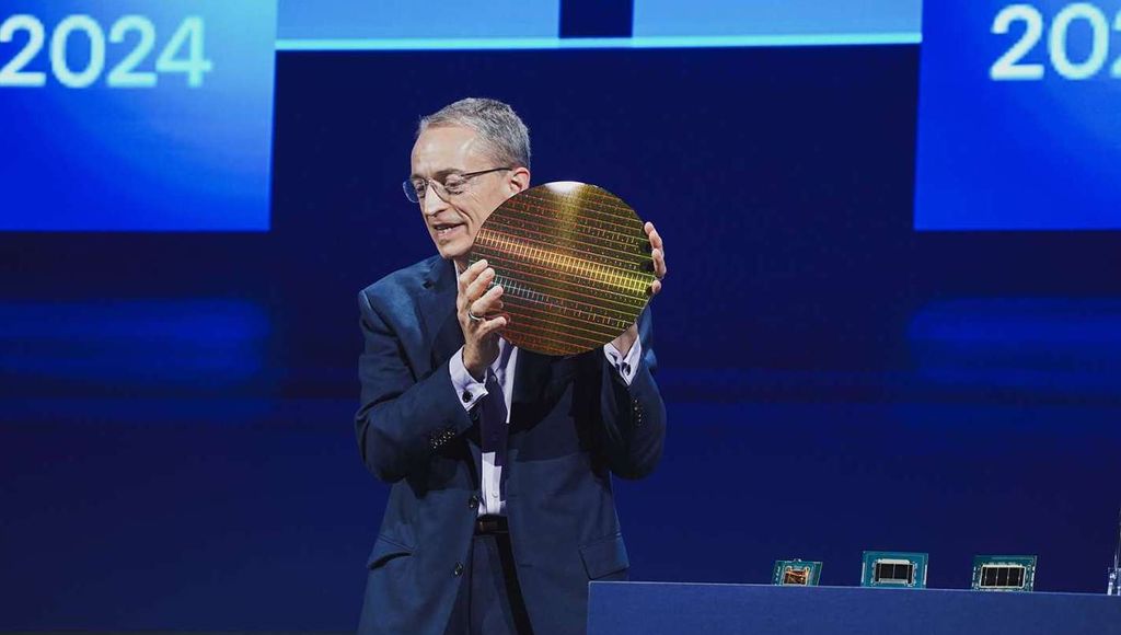 Intel says it's happy to make the very Arm chips that threaten its x86 ...