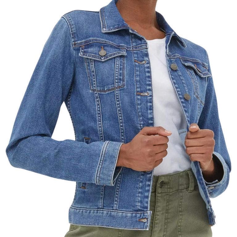 I'm a 57-year-old fashion expert and these are the 9 key basics that ...
