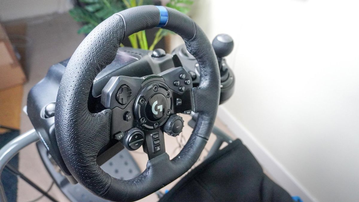 Building the best sim racing rig for $500 — driving on the cheap is a ...