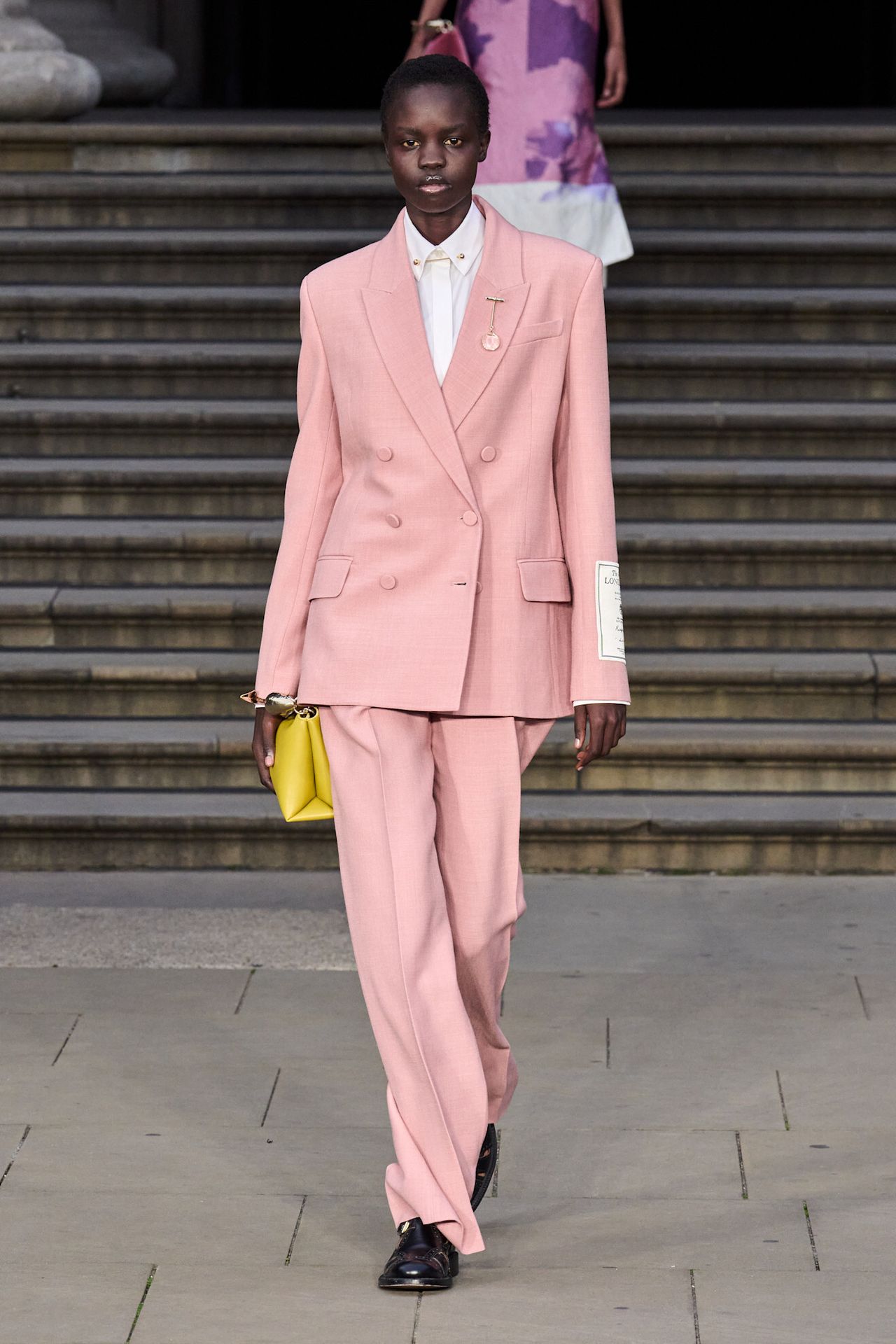 Powder Pink Is Going to Be 2025's Favourite Colour | Who What Wear