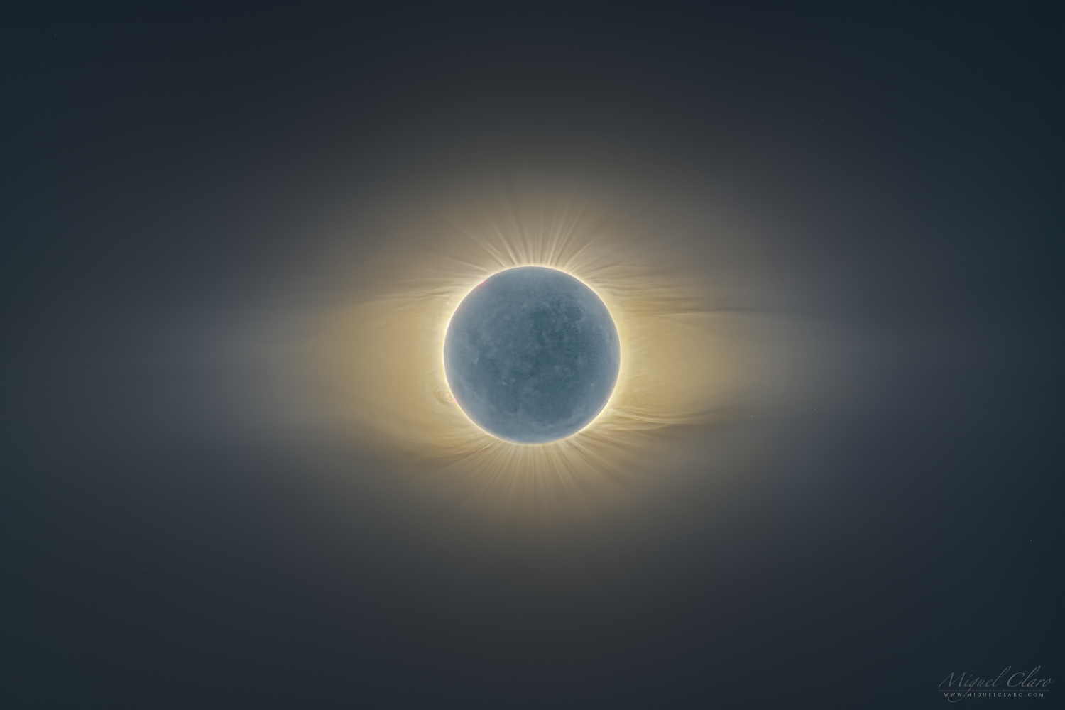 Earthshine's Faint Illumination of the Moon Captured in Glorious ...