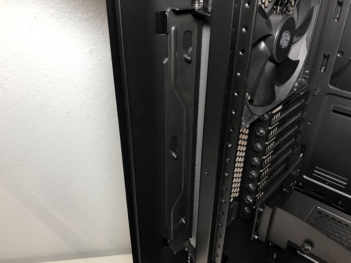 Cooler Master Cosmos C700M Review: A Colossal Success - Tom's Hardware ...