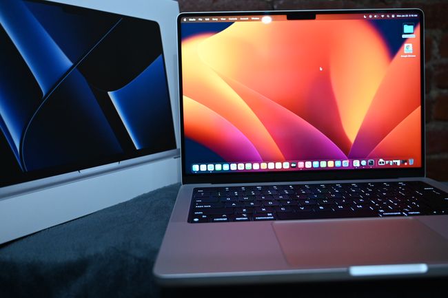 MacBook Pros with M2 Pro and M2 Max: Price, release date, specs, and ...