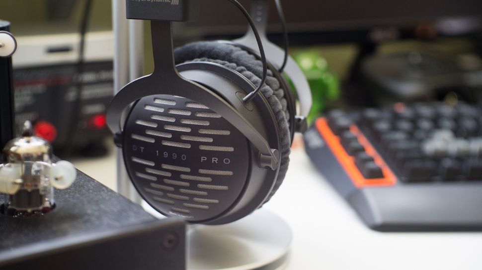 Beyerdynamic DT 1990 Pro review | TechRadar