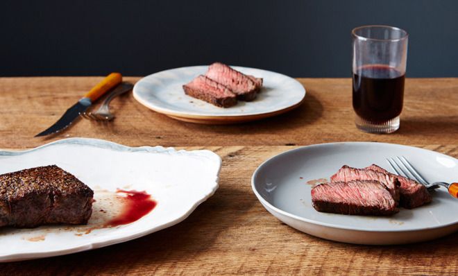 4 simple steaks you can cook in a pan | The Week