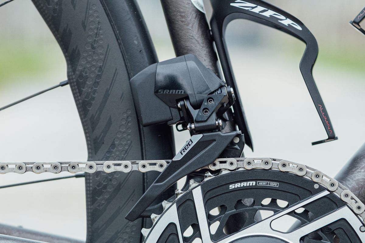 Sram Red AXS Review: Excellent braking and improved shifting in a ...
