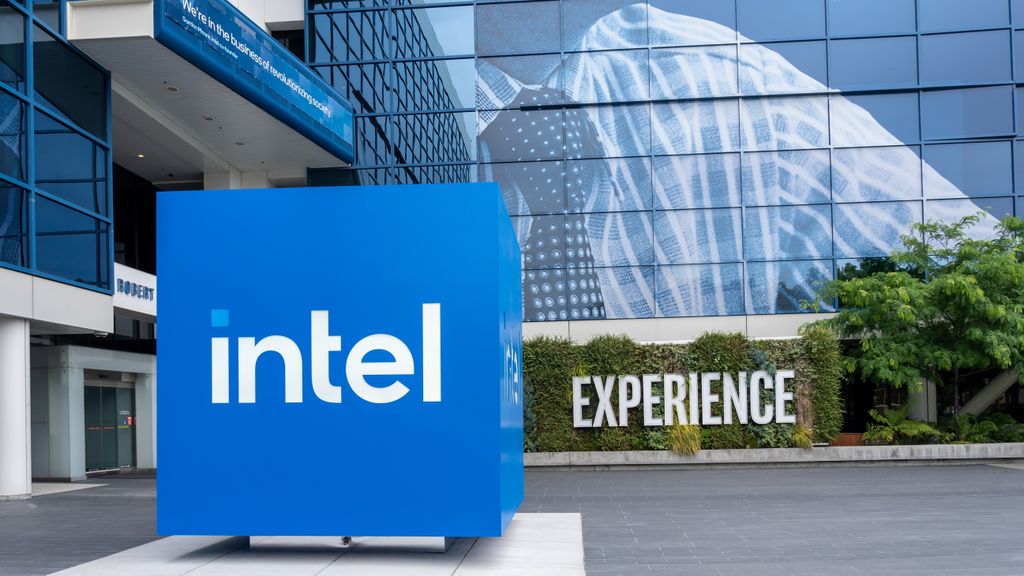 Intel's stock drops 30% overnight —company sheds $39 billion in market ...