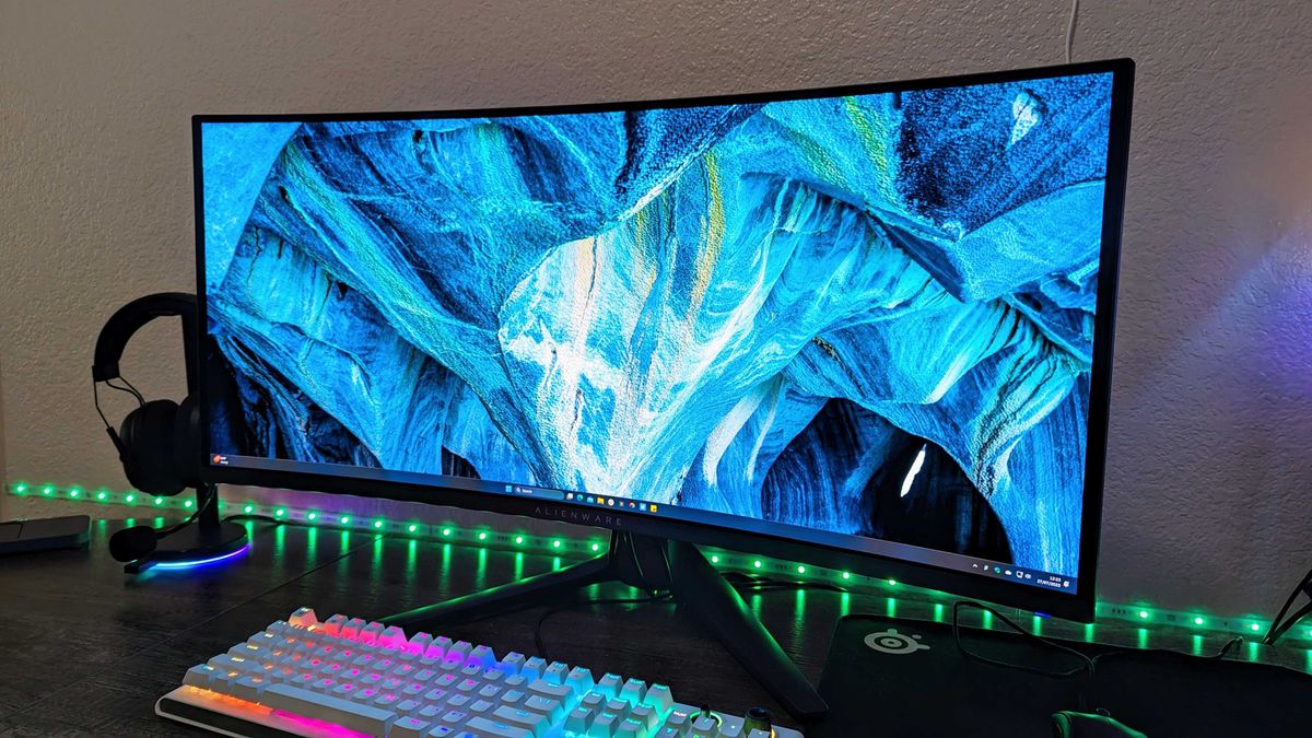 How it went using a full Alienware setup for a month | Windows Central