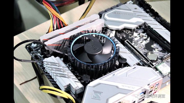 Intel's New Stock Alder Lake Heatsink Is Surprisingly Capable | Tom's ...