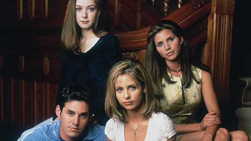 Buffy the Vampire Slayer cast reunite to fight real vampires in Buffy ...