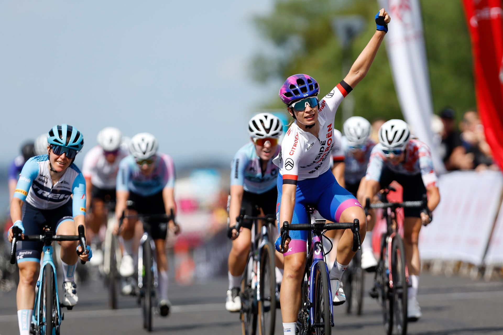 Ruby Roseman-Gannon opens 2023 season with win on stage 1 of Bay Crits ...