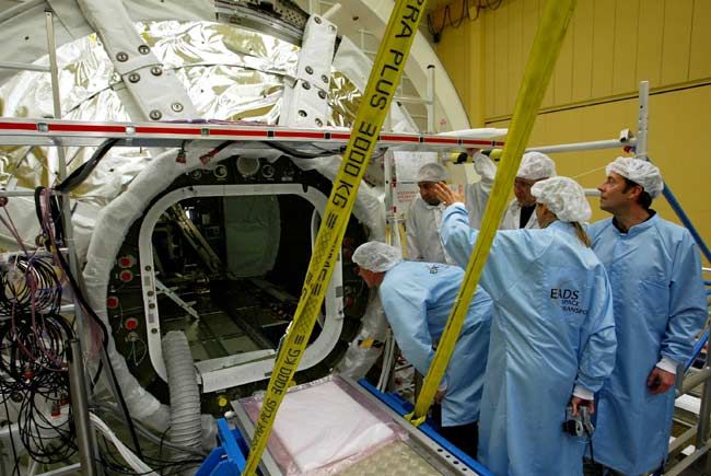 European ISS Laboratory Arrives at NASA Spaceport | Space