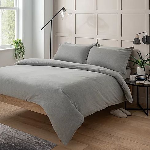 The ultimate uni essentials: 5 things every student needs | Ideal Home