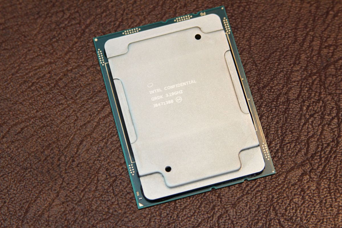 26-Core Intel CPU Leak Might Be a New Xeon W for C621 Motherboards ...