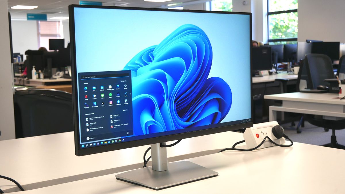 Dell P2723DE review | Creative Bloq