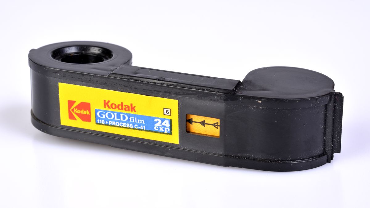 110 cameras: the rise and fall of little film format that made ...