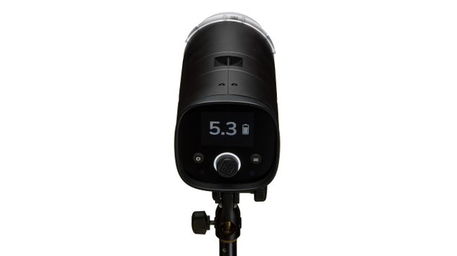 Elinchrom introduces the THREE, a small off-camera flash that packs a ...