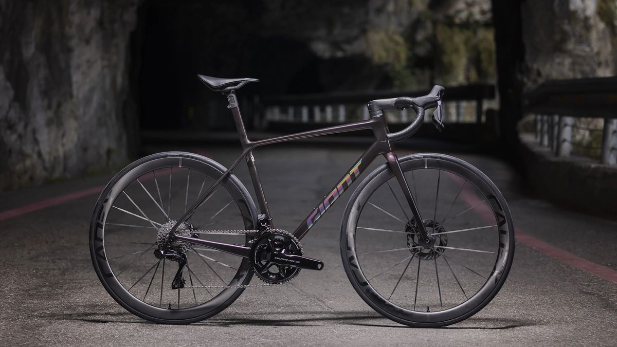 Best lightweight bikes: Our pick of the lightest climbing bikes ...