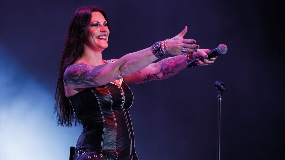 Live: M'era Luna Festival | Louder