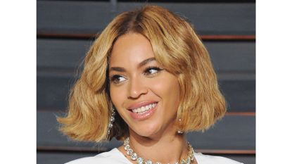 Italian bob haircut: the chic, '60s-inspired style explained | Woman & Home