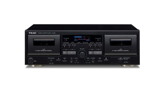 Best cassette players 2025: Rekindle your love for analogue tapes | Louder