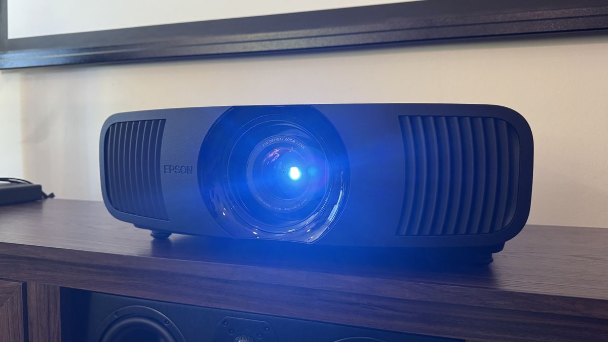 Epson Pro Cinema LS9000 review: high-end home theater projector ...