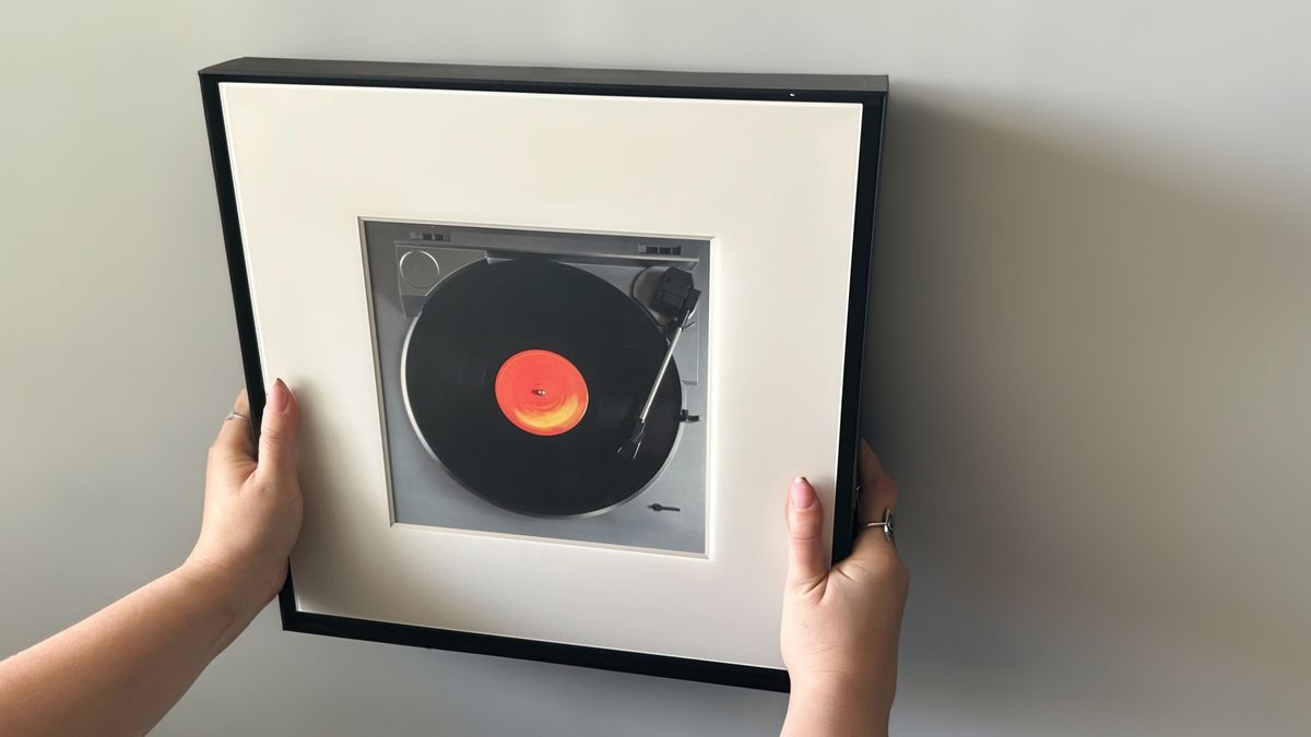 Samsung Music Frame review: an artistic approach to home audio | Tom's ...