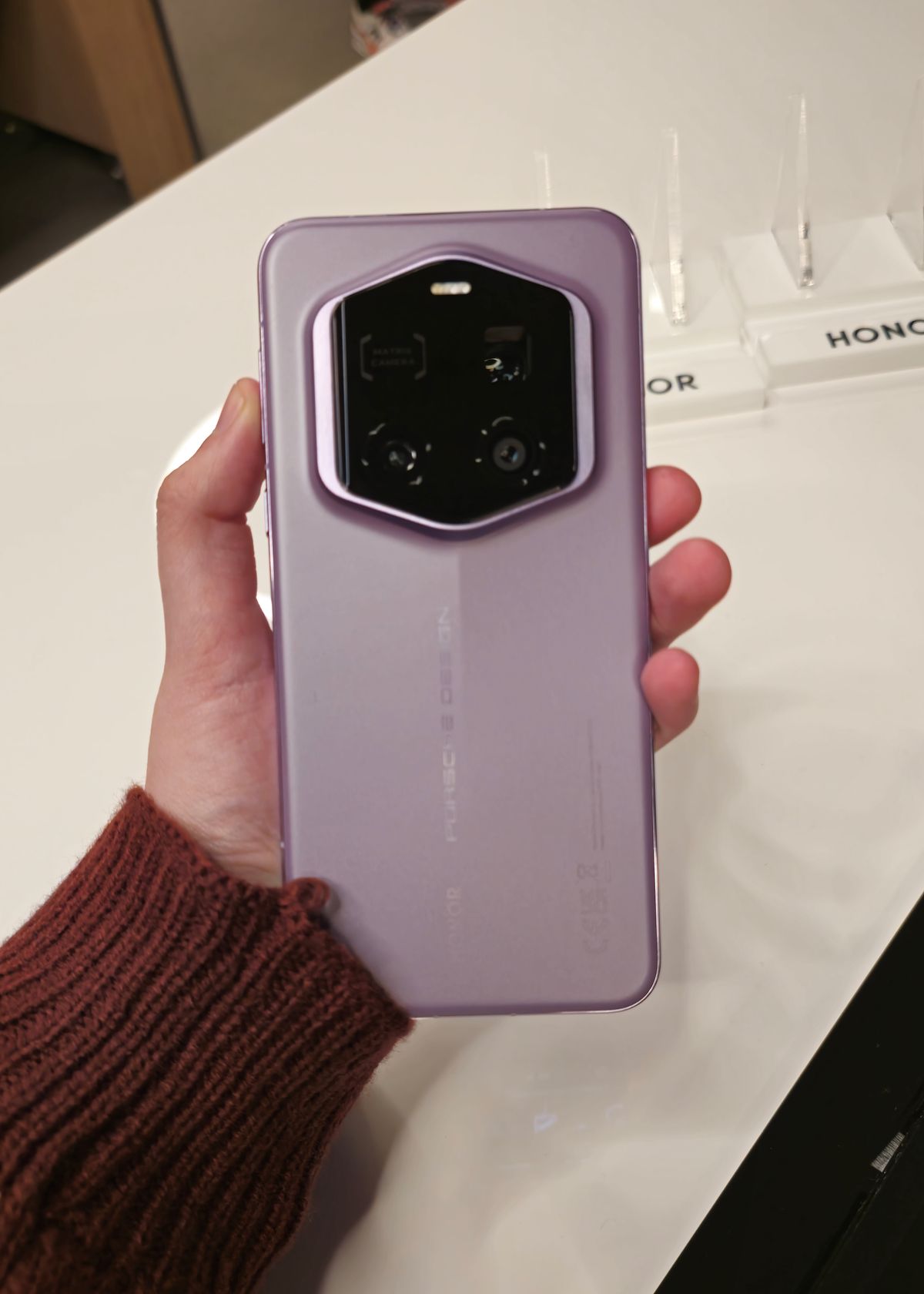 This Porsche X Honor smartphone collab validates an unexpected tech ...