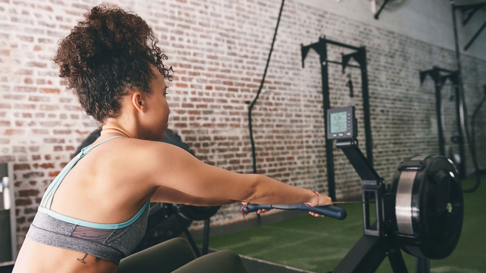 Rowing machine technique and how to perfect it | Fit&Well