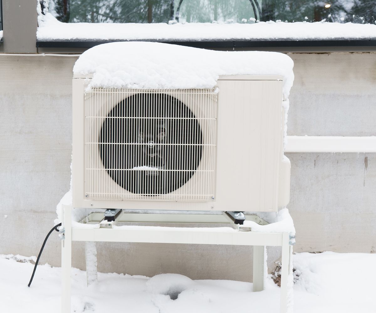 How to stop a heat pump freezing in winter | Homebuilding