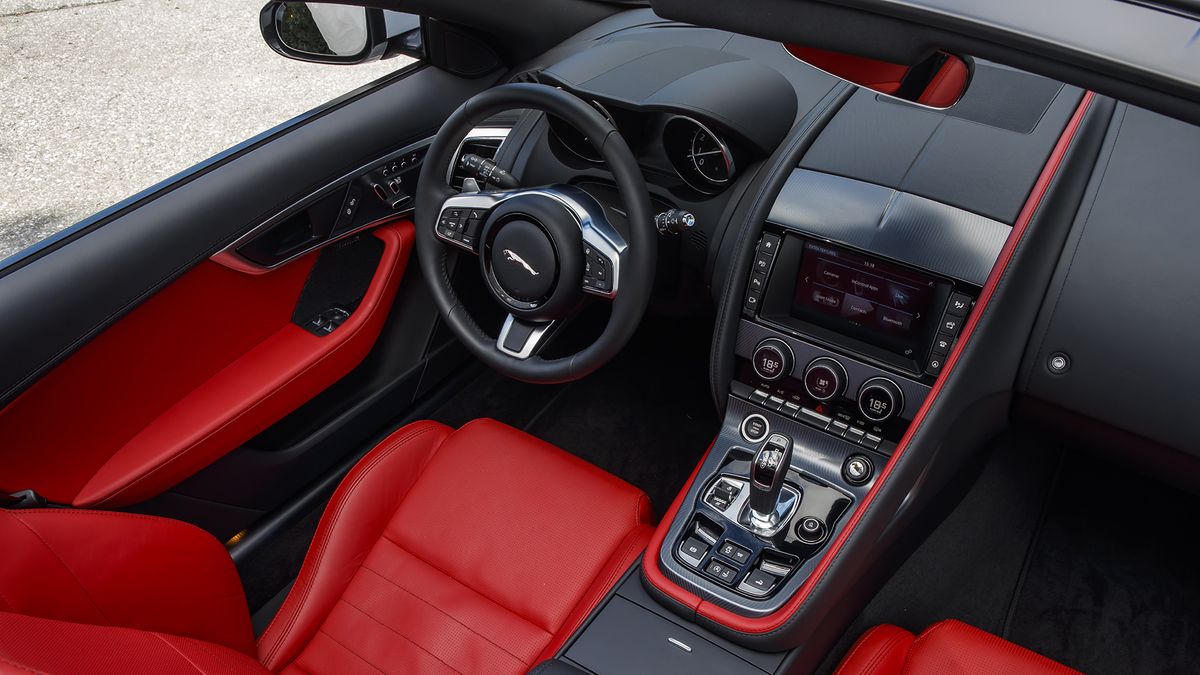 Jaguar F-Type 2.0-litre: still a pure sports car at heart | TechRadar
