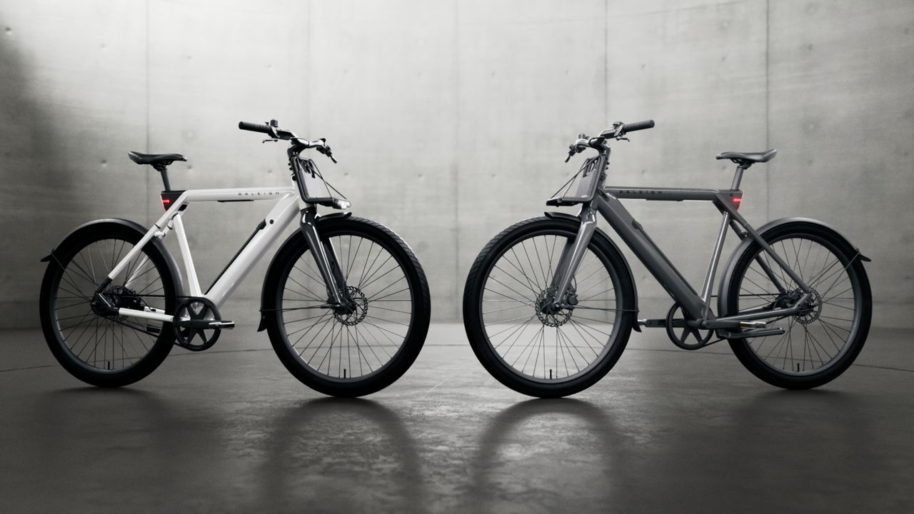 Raleigh unveils its new Centros with the promise of 130 miles on a ...