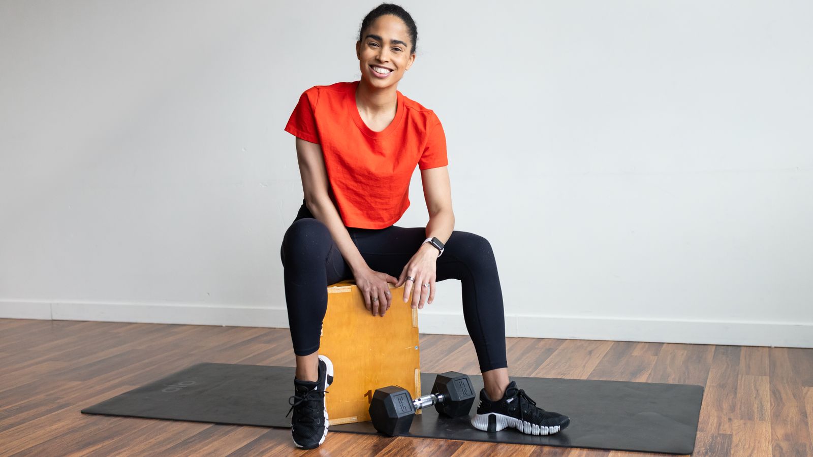 An expert trainer and working mom shares the exact workout routine she ...