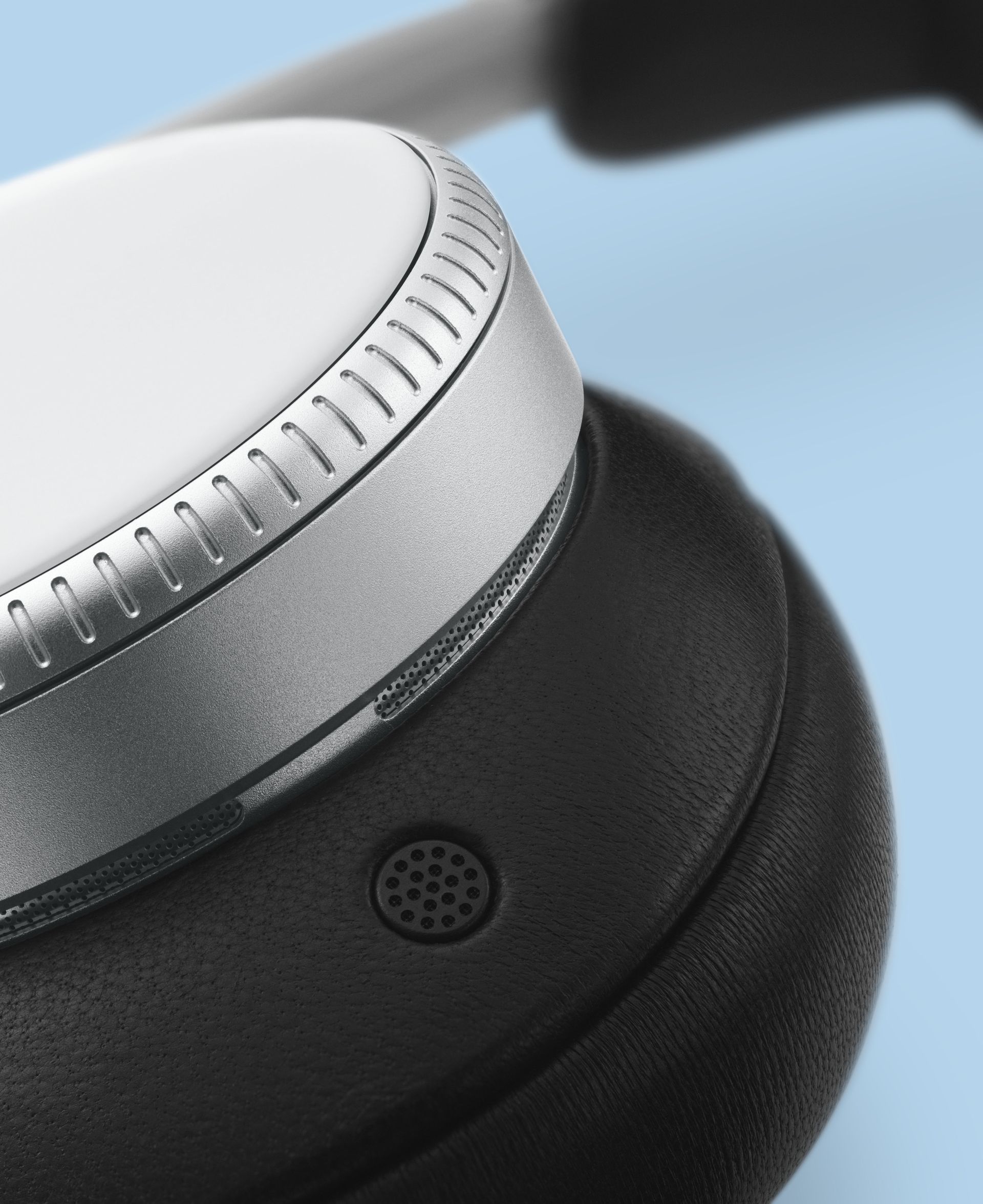 The latest Beoplay H100 headphones from B&O are for keeps | Wallpaper*