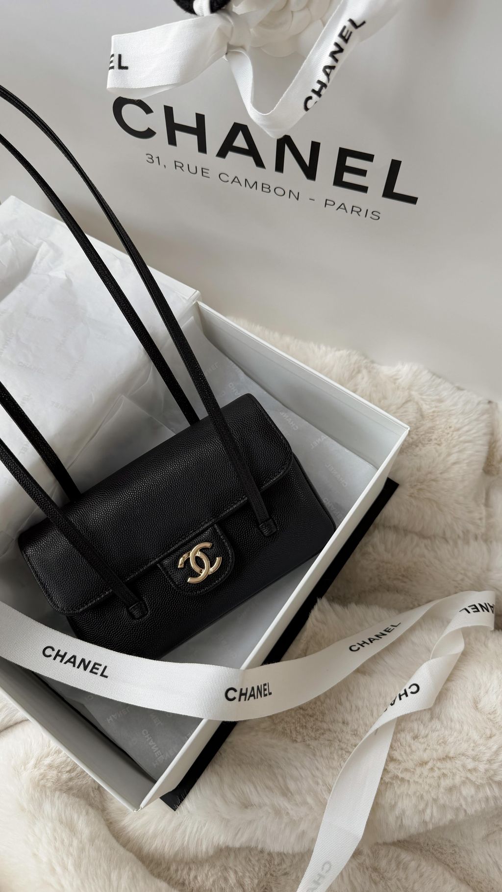 Everything to Know About the Chanel 2026 It Flap Bag With Long Straps ...