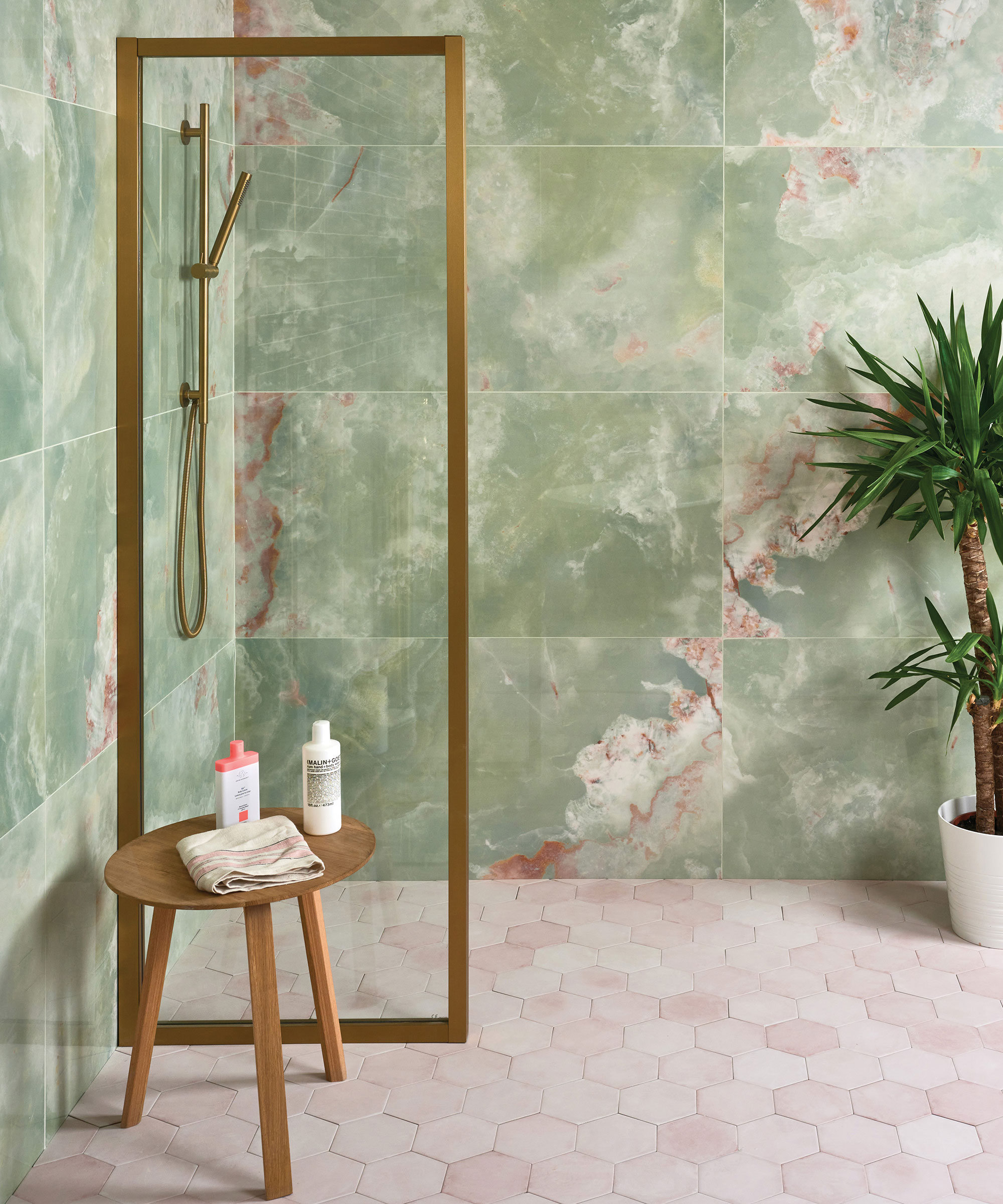 Bathroom tile trends 2023 - 8 inspiring new looks | Ideal Home