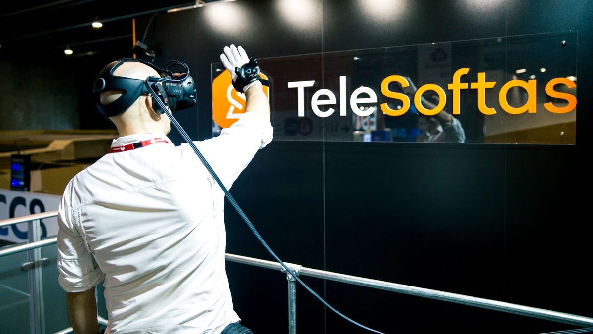 How my inner child avatar and an HTC Vive helped me face my fear of ...