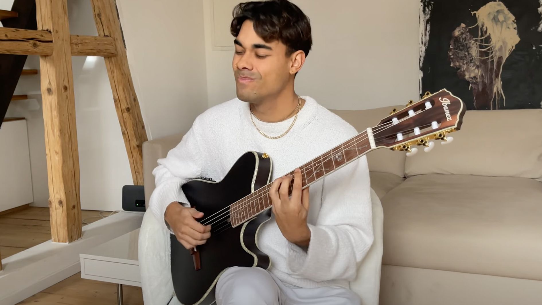 Watch Manuel Gardner Fernandes test-drive Tim Henson's Ibanez nylon ...