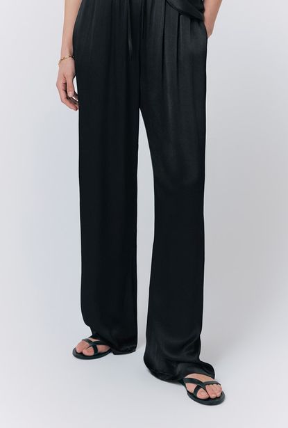 The Best Spring Trousers For Women In 2025, According to Influencers ...