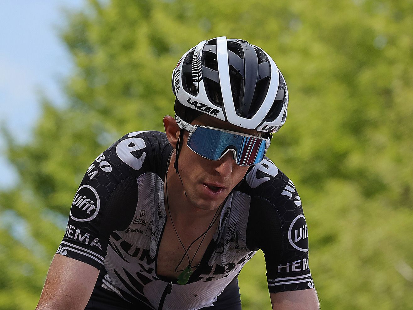 UAE Team Emirates add George Bennett to further boost stage racing ...