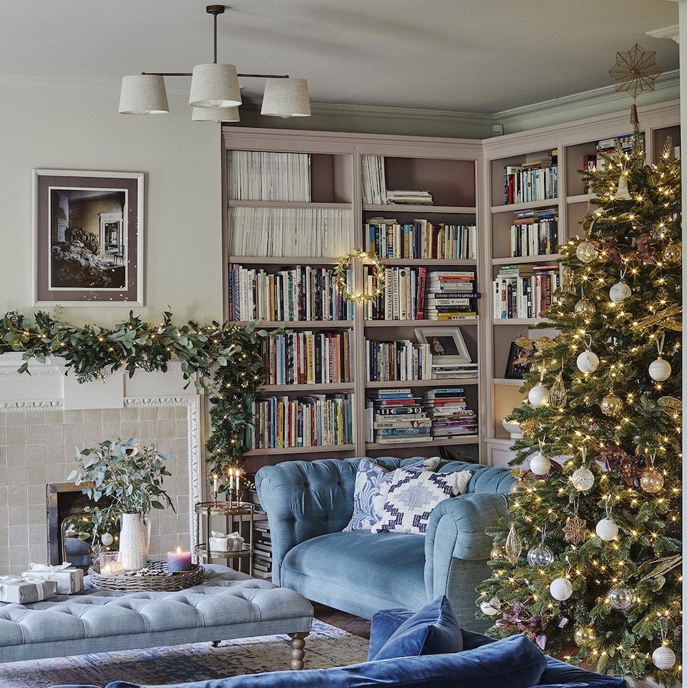 Extending out and up into the loft transformed this neo-Georgian house ...